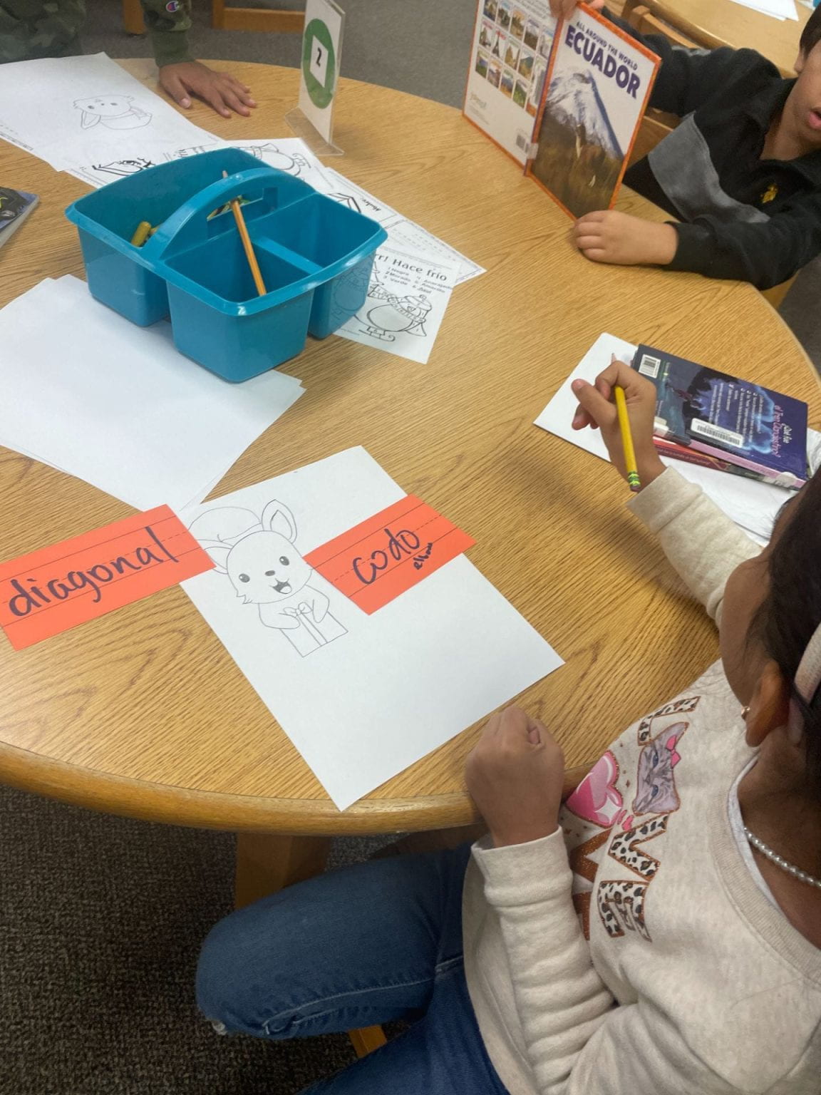 Jackson Elementary Library – Learning is fun!